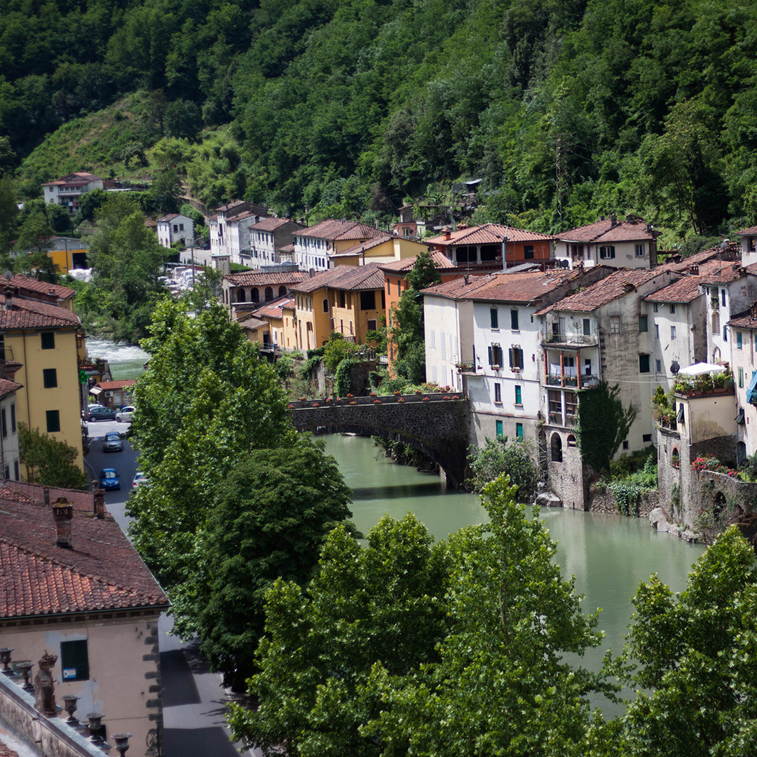 Theatre, halls and hotels of Bagni di Lucca - Puccini Museum